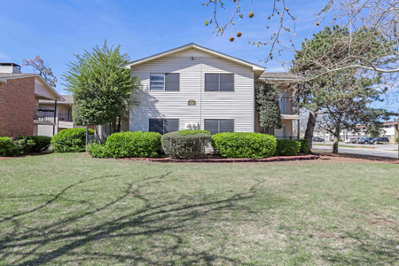 Apartments in OKC, OK | Aspen Walk | (405) 672-2852